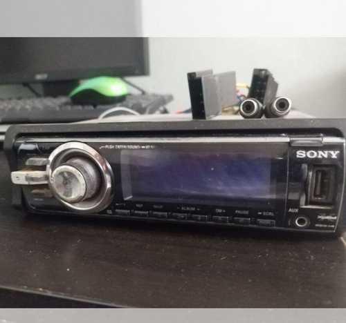 Магнитола sony