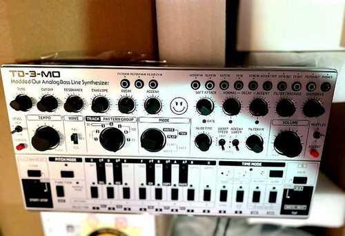 Behringer td 3 mo