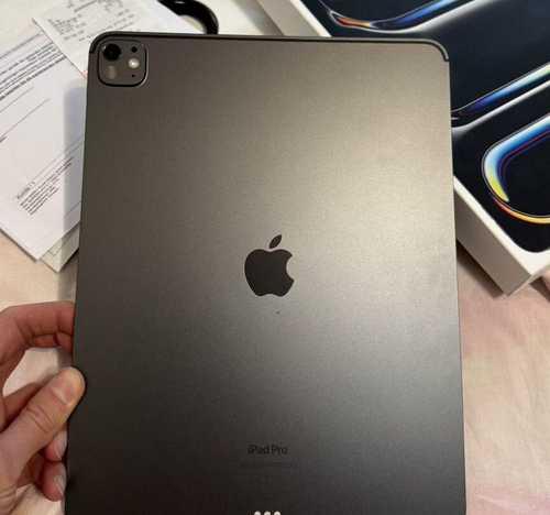 iPad pro 13 m4 256 black