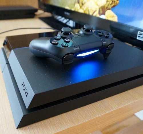 Лицензионная Playstation 4 ps4 вместе с играми