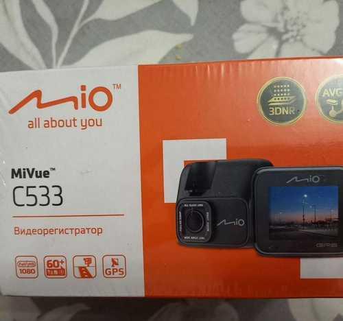 Видеорегистратор Mio MiVue C533 новый + карта