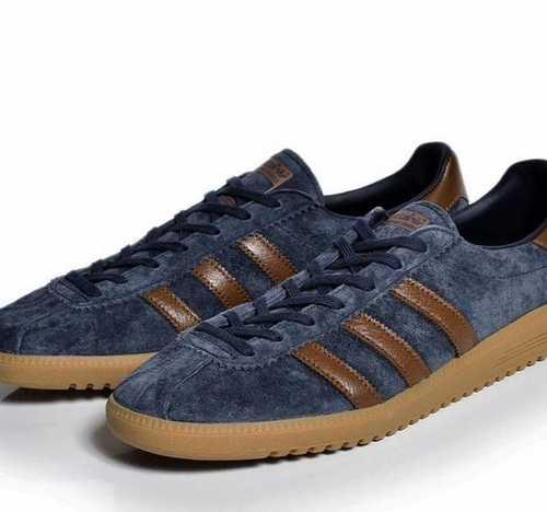Adidas Bermuda Legend Ink Preloved Brown Off white