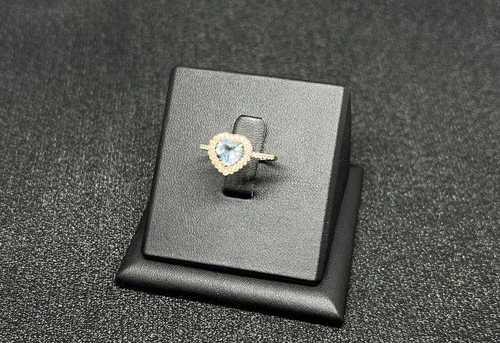 Золото кольцо с камнями 585
