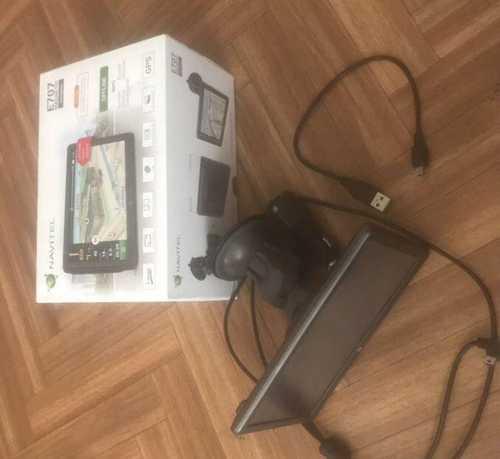 Навигатор Navitel e707