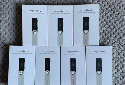 Криптокошелек Ledger Nano S новый