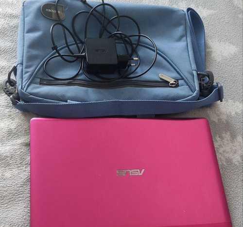 Ноутбук Asus S200E