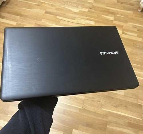 Ноутбук samsung np355e5c