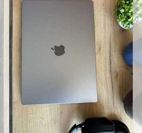 Apple MacBook Pro 16 m1 2021 512gb