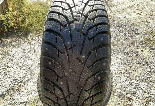 Maxxis NP5 Premitra Ice Nord 215/65 R16