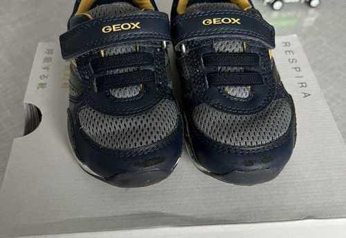 Кроссовки Geox 22 размер
