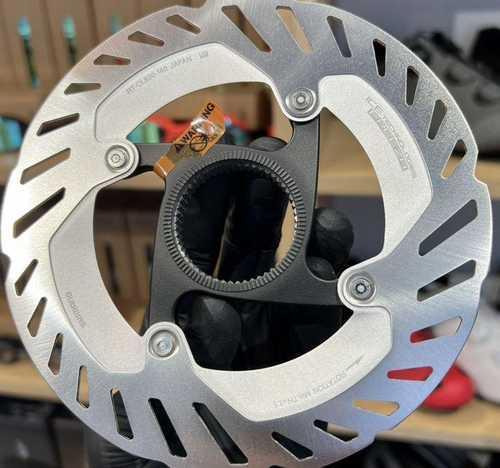 Ротор тормозной диск Shimano RT-CL800 140 мм