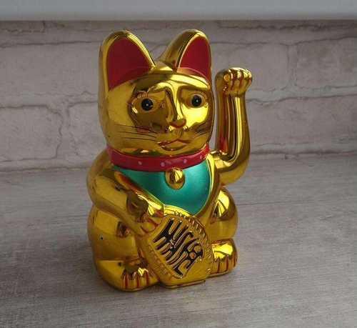 Сувенир Манэки Неко: кот удачи машет лапкой, 15 см