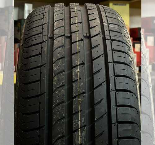 Nexen N'Fera SU1 215/55 R17