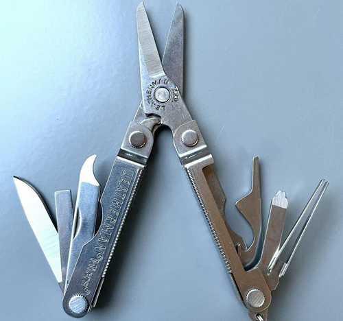 Мультитул leatherman micra