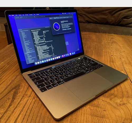 Apple Macbook Pro с тачбаром и тач айди