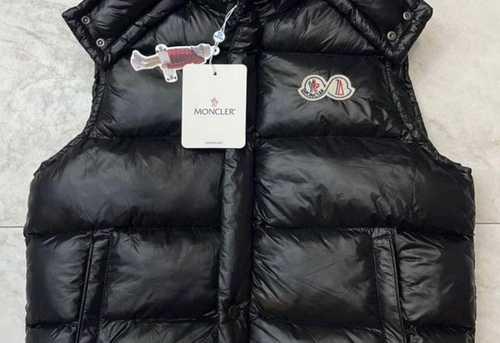 Жилетка Moncler