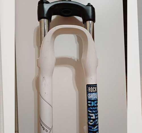 Вилка Rock Shox Xc 28. На 26 колесо