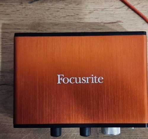 Звуковая карта focusrite