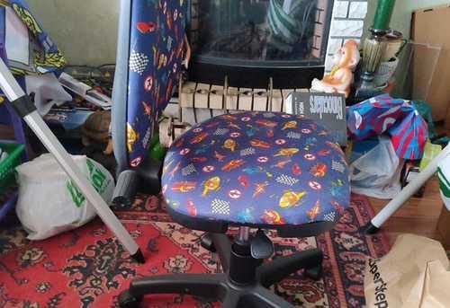 Компьютерное кресло для детей