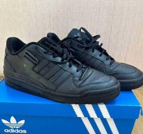 Кроссовки adidas forum low