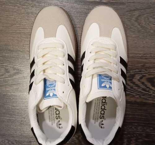 Кроссовки Adidas samba 39р