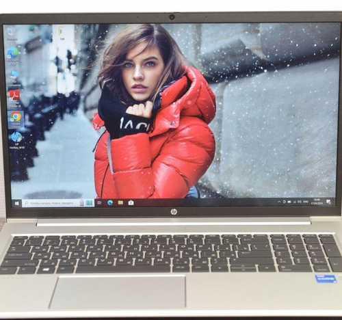 HP Probook 450 G8 i7