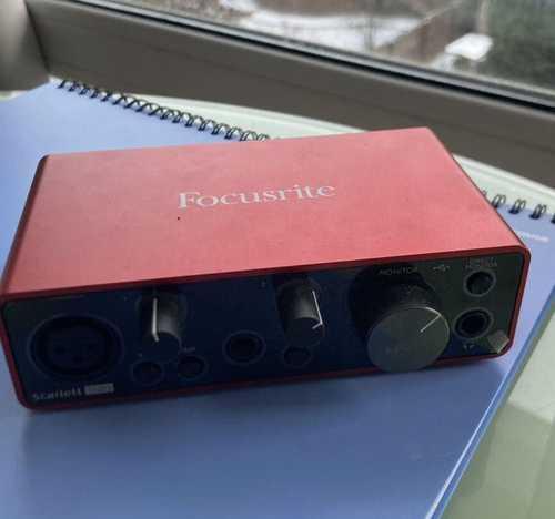 Звуковая карта focusrite scarlett solo 3rd gen