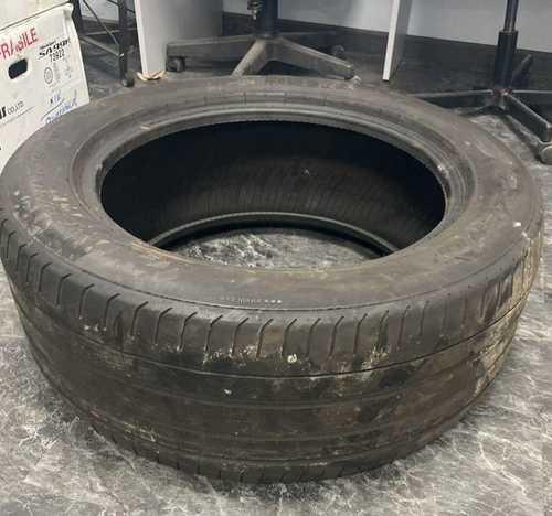 Pirelli P Zero 265/50 R19