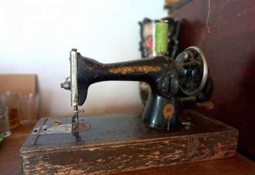 Швейная машинка подольская ручная