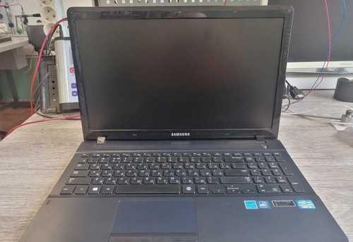 Ноутбук 15.6" Samsung NP270E5E, 1000 ГБ, Core i3-3120M, RAM 8 ГБ, GeForce 710M 1 ГБ