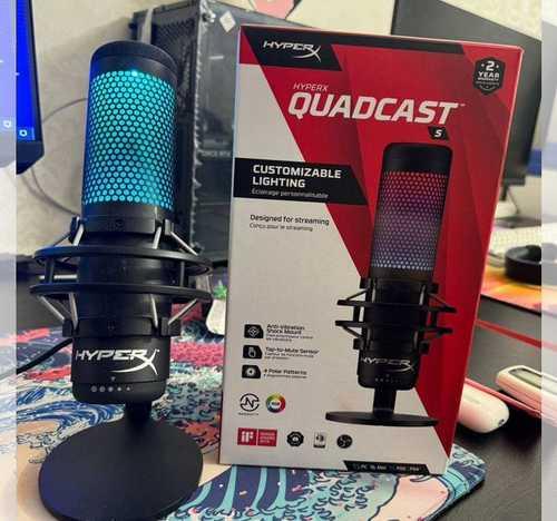 Студийный микрофон HyperX QuadCast S