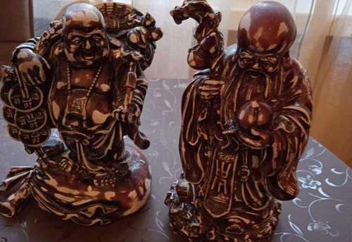 Статуэтки монахов из гипса
