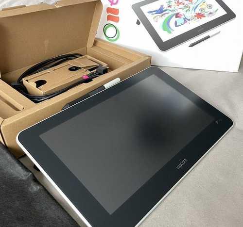 Wacom One 13 - графический планшет