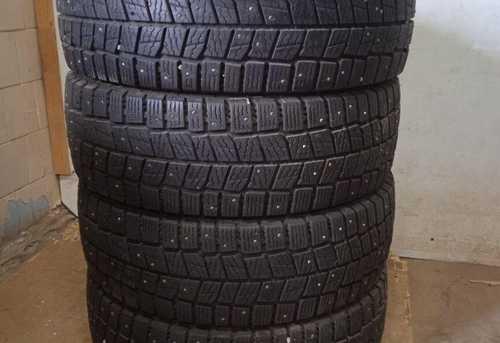 Continental VanContact Ice 215/70 R15C 109R