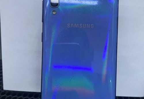 Samsung Galaxy A70, 6/128 ГБ