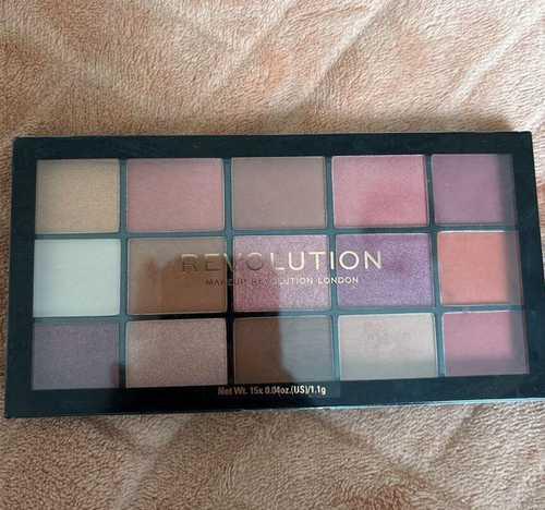 Тени для век Revolution makeup perolutiom london