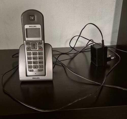 Радиотелефон стационарный philips
