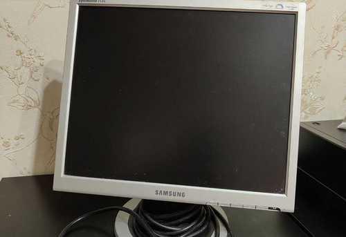 Монитор Samsung SyncMaster 713N