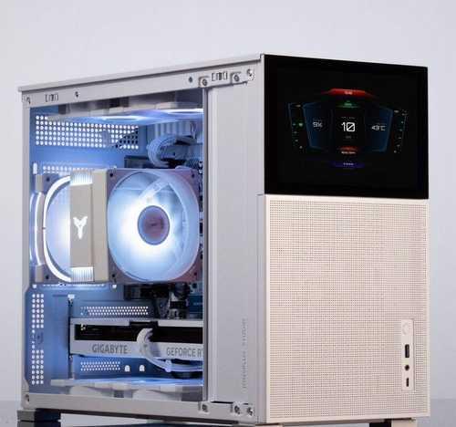 Не скучный аппарат RTX 5070 12GB NEW Ryzen 5 7500F 32 гб Jonsbo D-studio riot 166