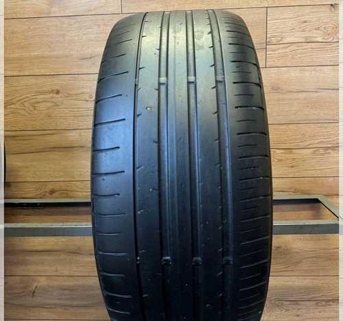 Dunlop SP Sport Maxx 050  225/50 R17