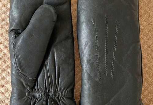 Варежки кожаные с мехом размер 8-9