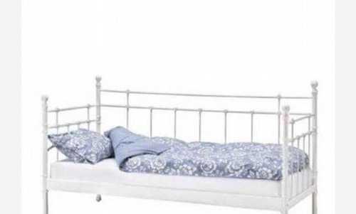 Кровать кушетка IKEA Tromsnes