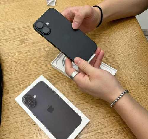iPhone 16 Plus, 256 ГБ