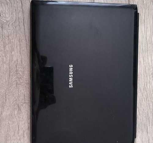 Ноутбук Samsung NP-R70