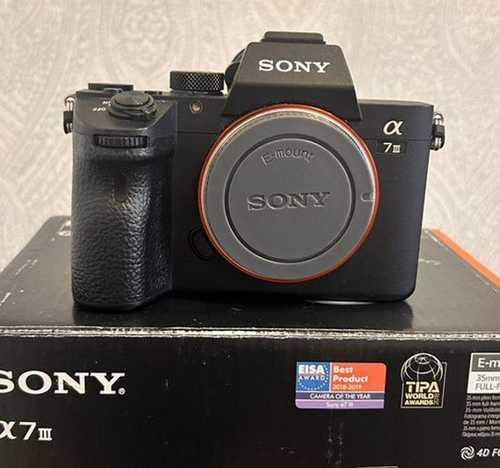 Зеркальный фотоаппарат sony alpha a7 iii