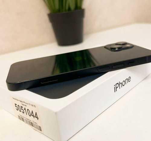 iPhone 13, 128 ГБ