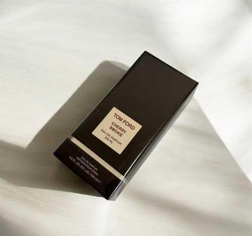 Tom ford cherry smoke