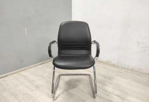 Кресло конференц sitland (кожа) б/у 12022
