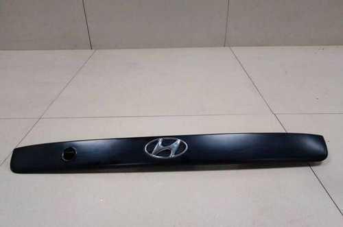 Накладка крышки багажника Hyundai Accent LC, Tagaz