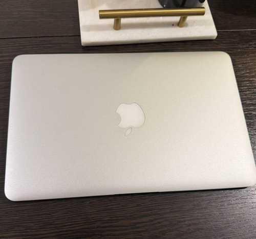 Apple macbook air 11 2015